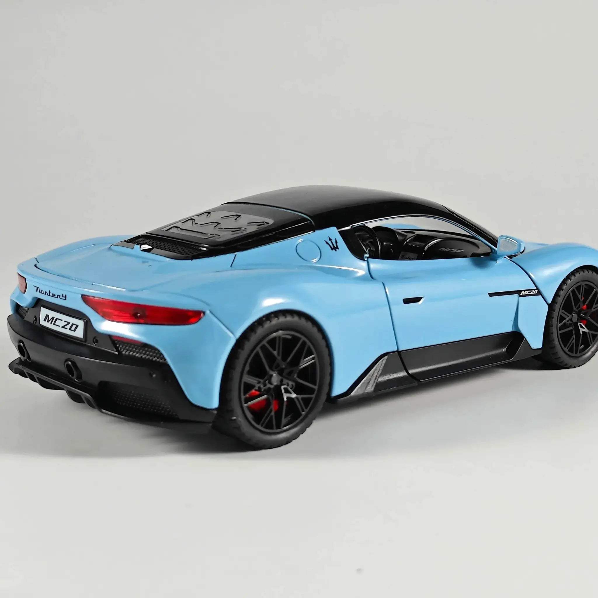 1:22 Scale Maserati MC20 Diecast Metal Model With Sound And Light ToylandEU
